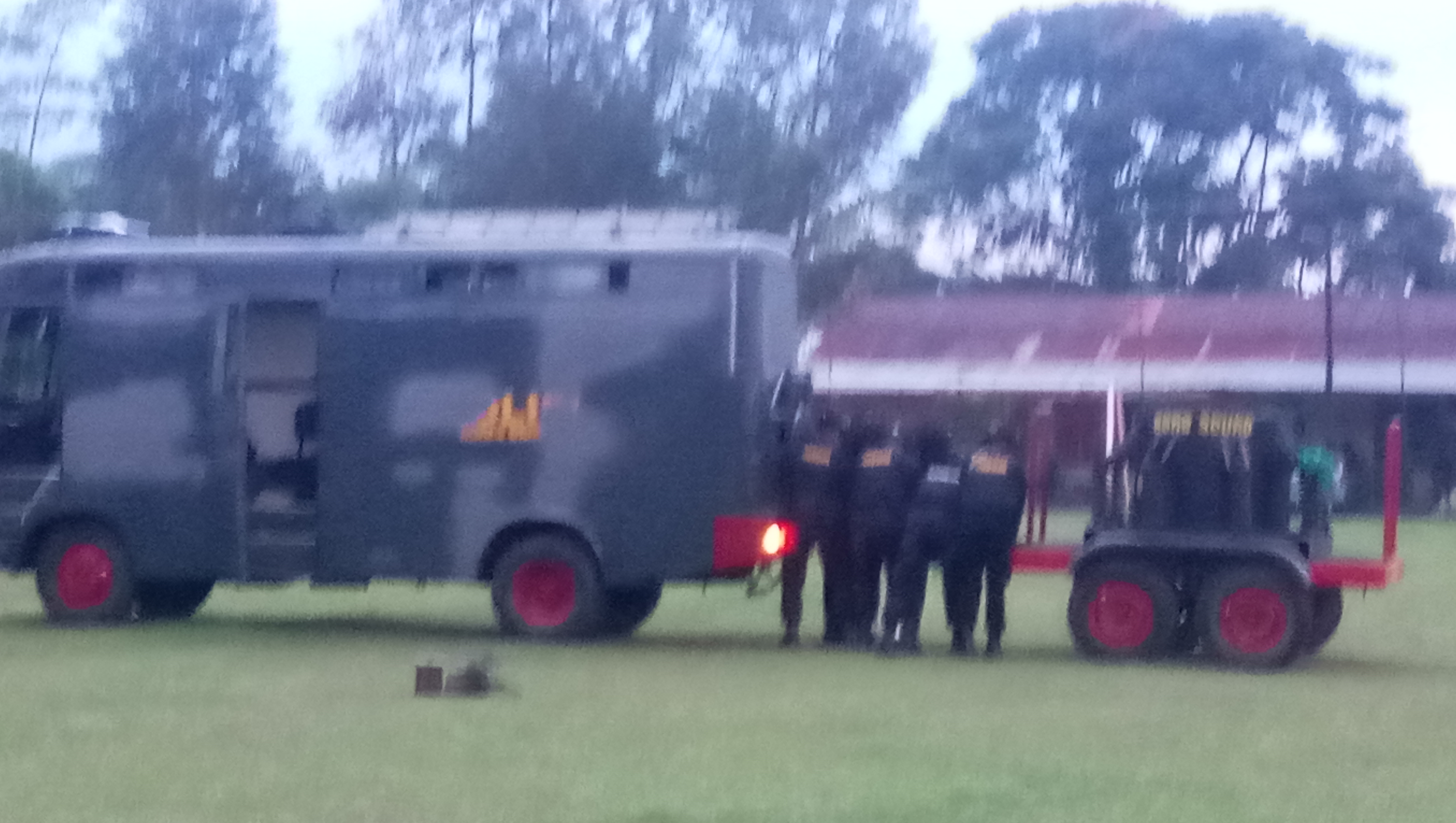 Tim Gegana Brimob Pematangsiantar Berhasil Meledakkan Tas Hitam Diduga ...