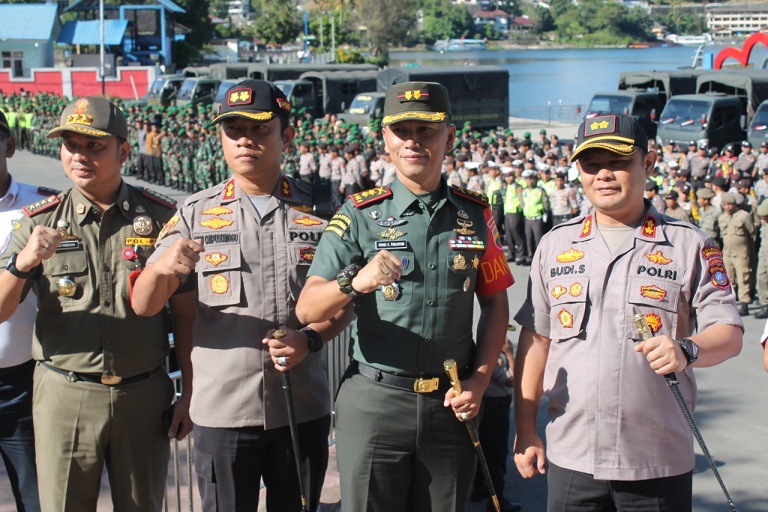 Polres Simalungun Bersama Personil Gabungan Siap Amankan Kunjungan Raja ... Polres Simalungun Bersama Personil Gabungan Siap Amankan Kunjungan Raja ...