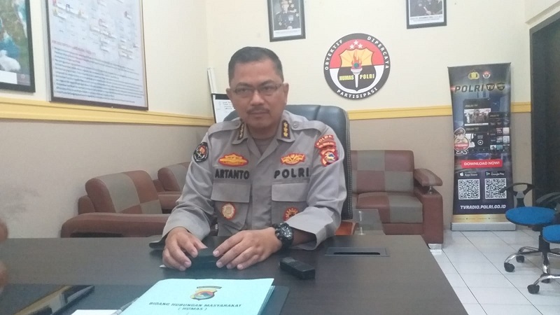 Kasus Arisan Bodong SAM Masuki Babak Baru - Berita Ter Update Hari Ini Kasus Arisan Bodong SAM Masuki Babak Baru - Berita Ter Update Hari Ini