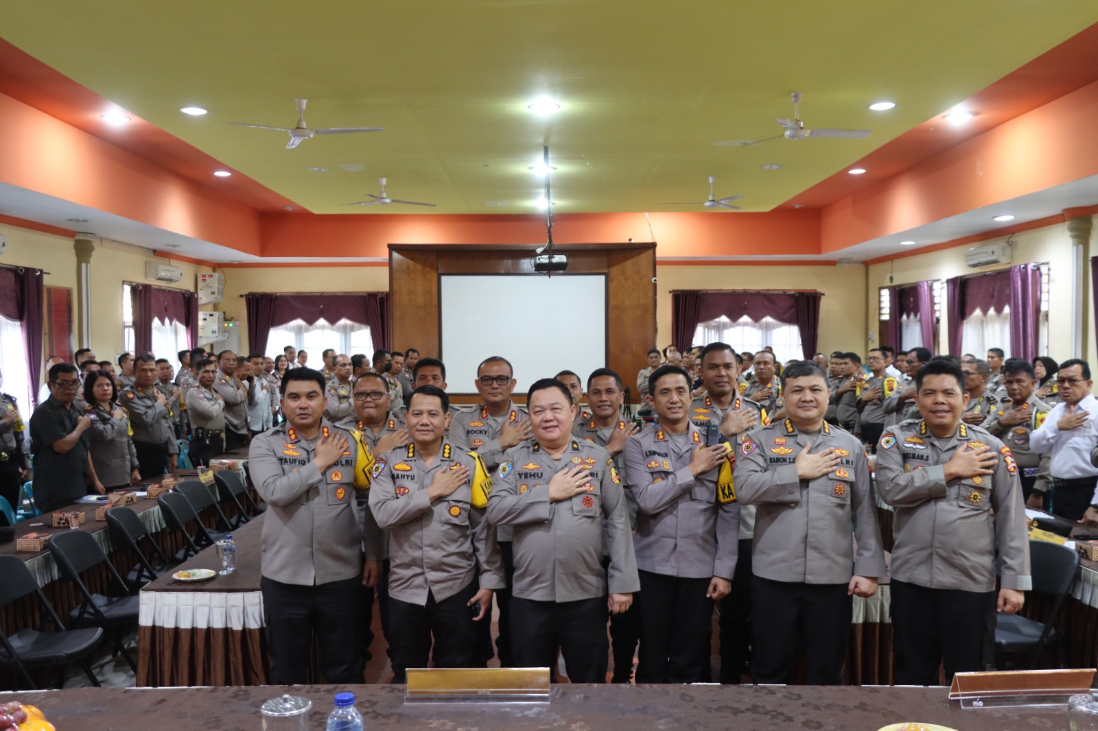 Kapolres Pematang Siantar Sambut Kunker Tim Itwasum Mabes Polri ... Kapolres Pematang Siantar Sambut Kunker Tim Itwasum Mabes Polri ...